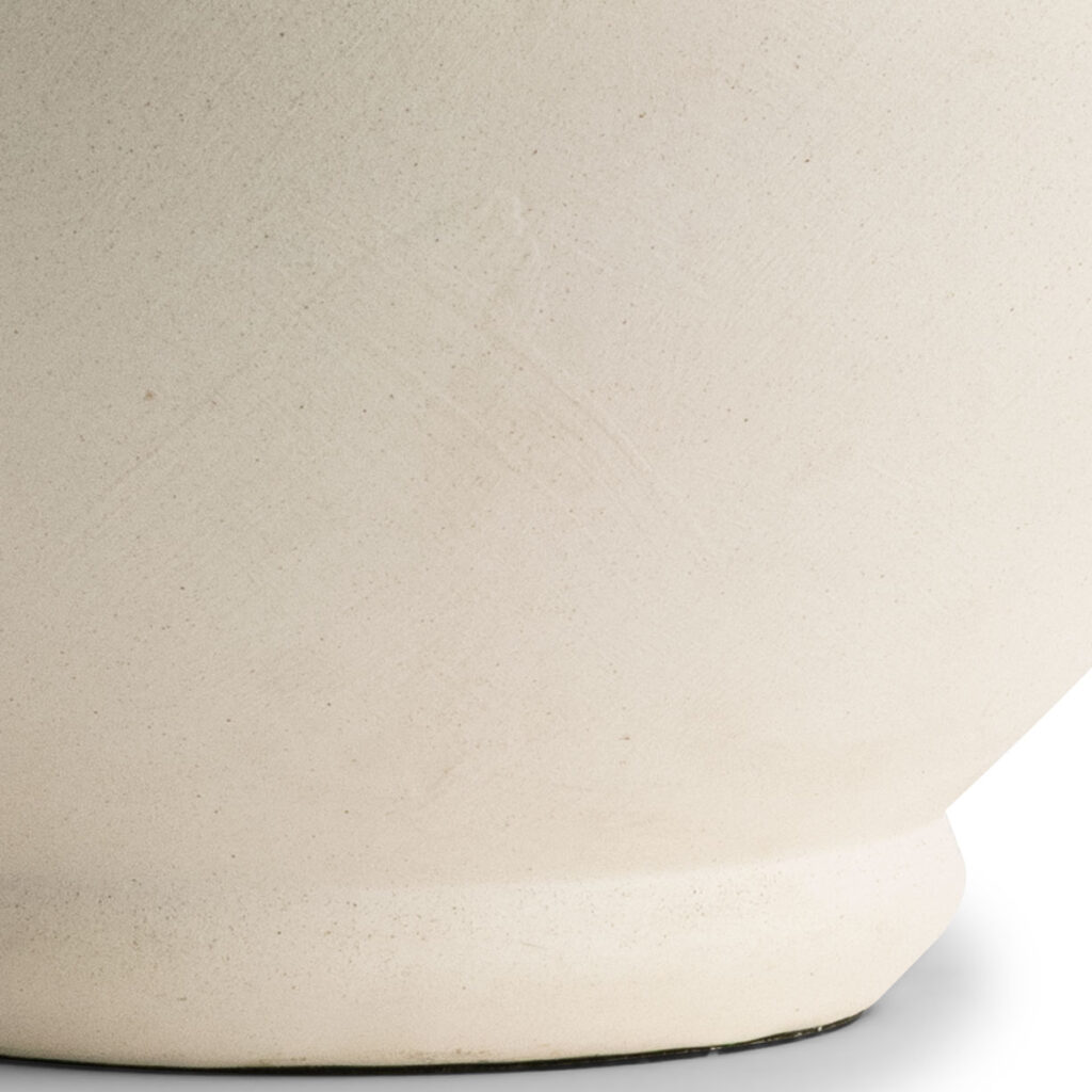 Sandra Table Lamp - off white ceramic | FlowDecor